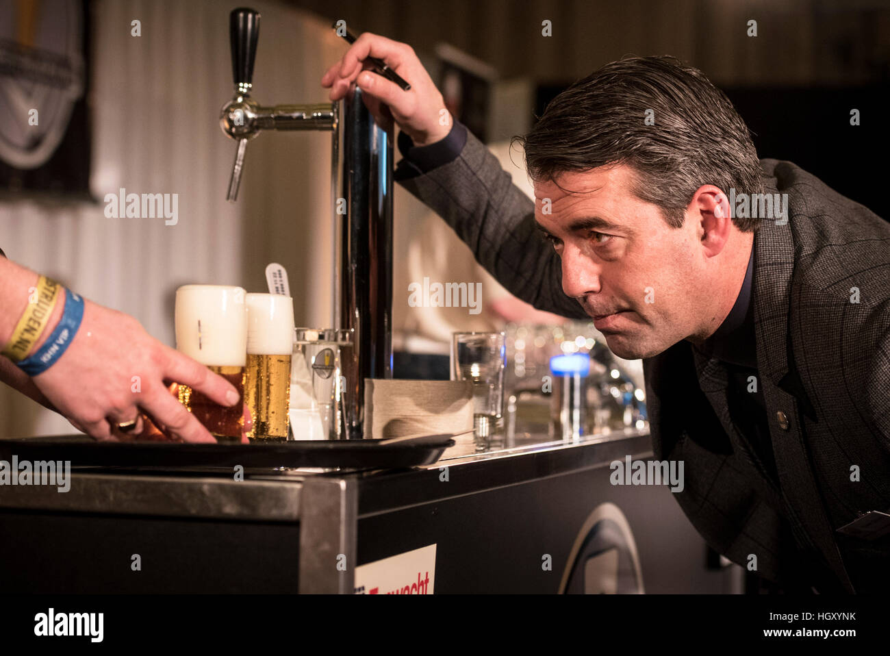 Amsterdam. 11-01-2017. Dutch Championship beer tapping Stock Photo - Alamy