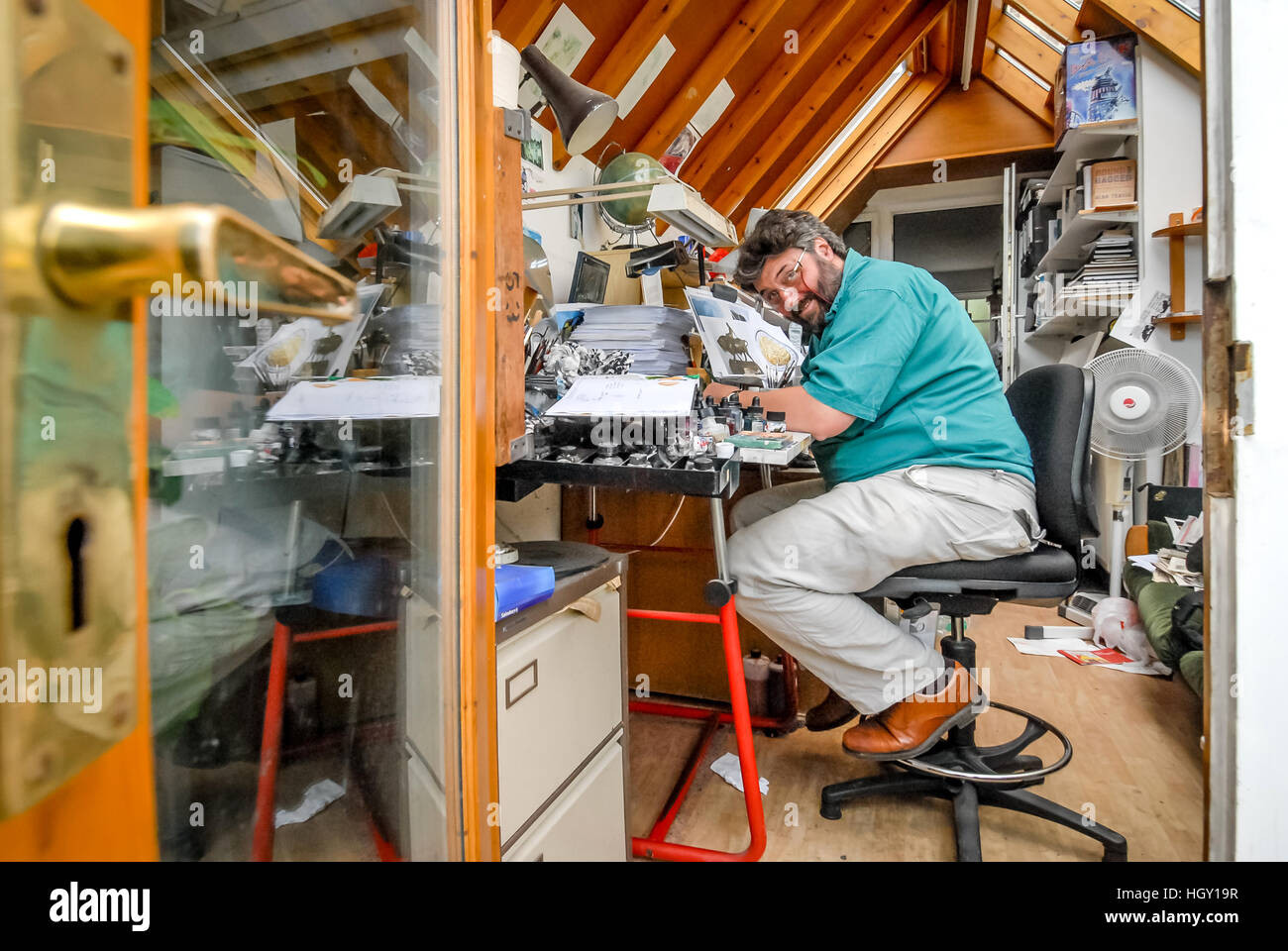 Guardian cartoonist Steve Bell Stock Photo - Alamy