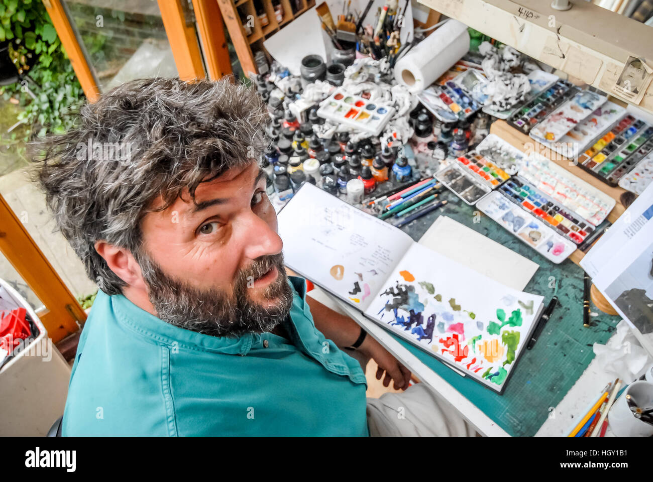 Guardian cartoonist Steve Bell Stock Photo - Alamy