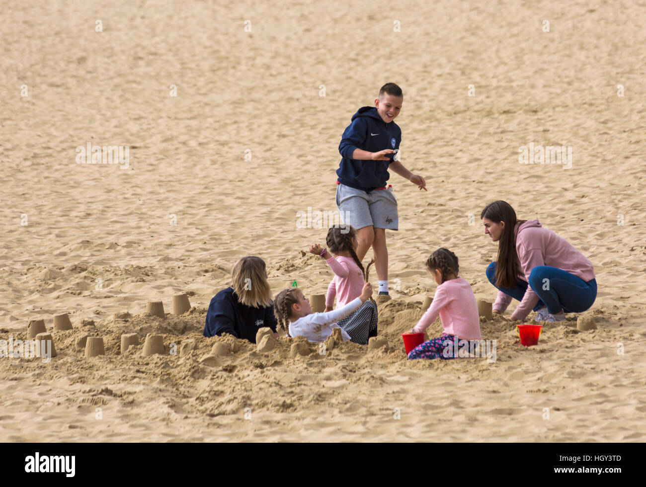Sandcastles seaside hi-res stock photography and images - Alamy