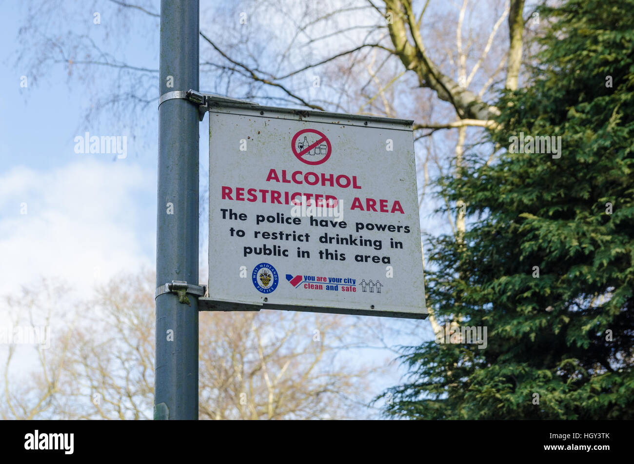 Alcohol warning hi-res stock photography and images - Alamy