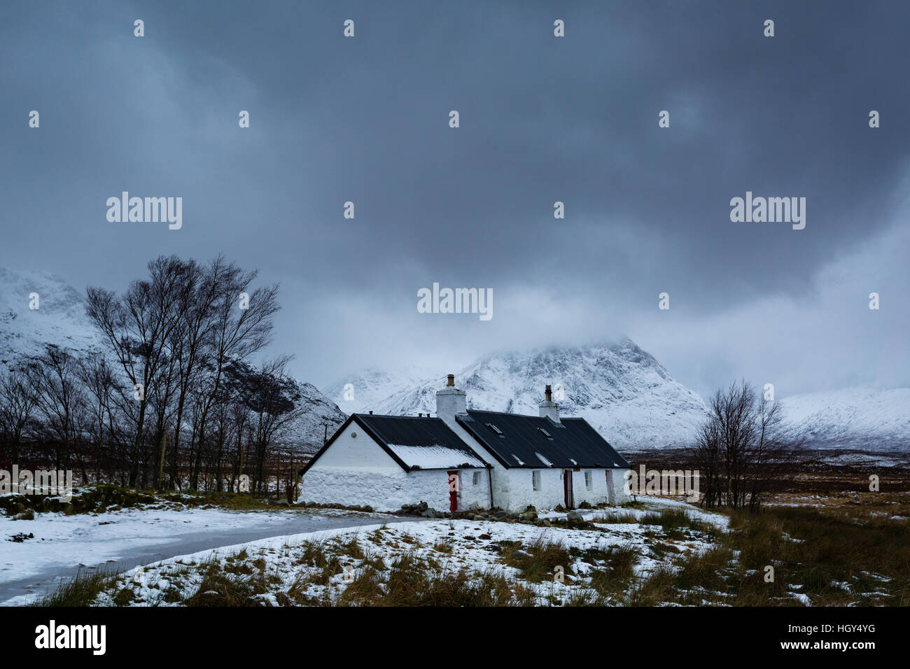 a winters cabin in glencoe in scotland Stock Photo - Alamy