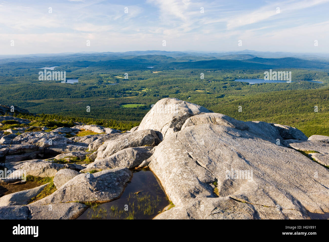 A view from the summit of Mount Monadnock in New Hampshire's Monadnock ...
