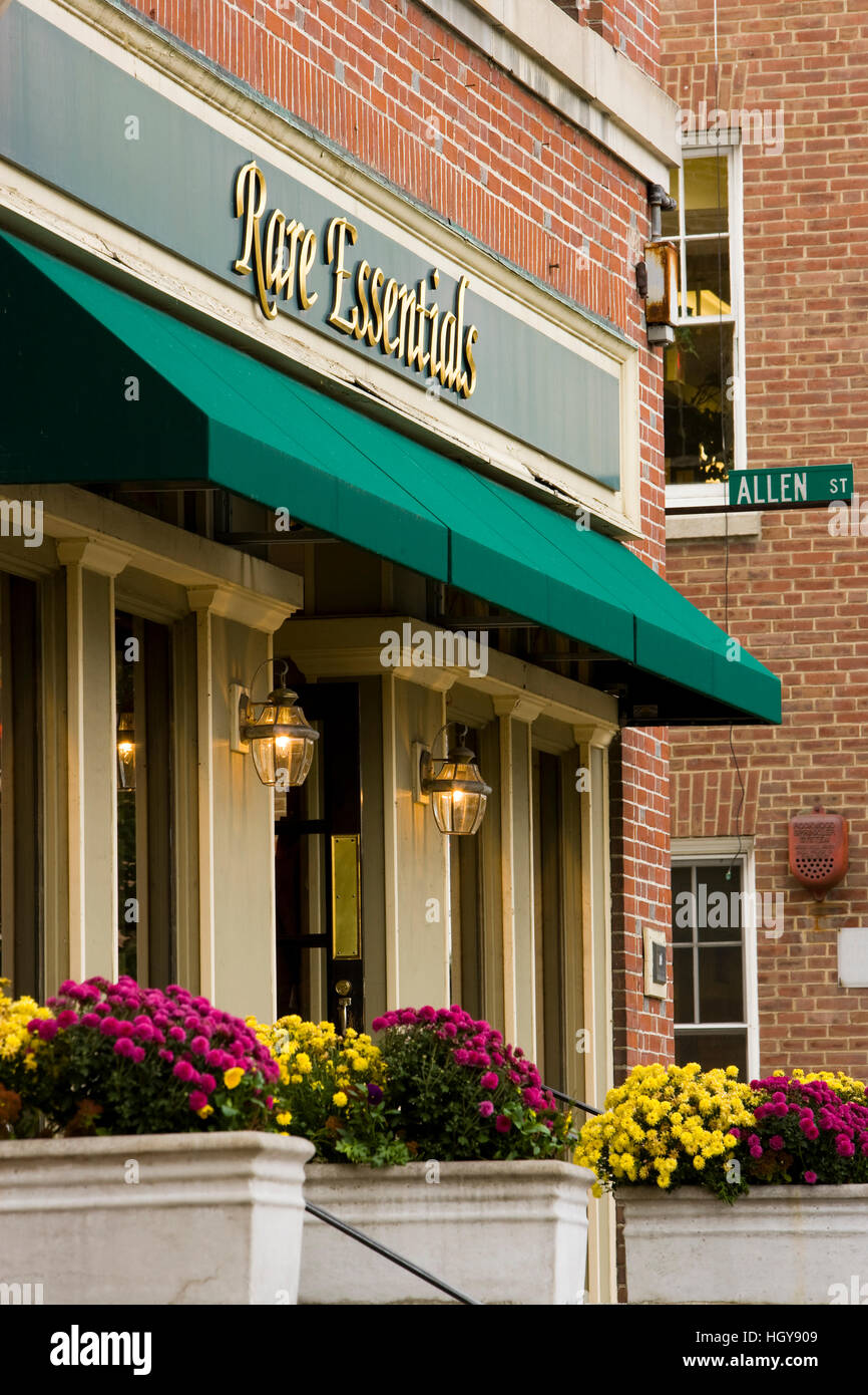 Street scene in Hanover, New Hampshire Stock Photo - Alamy
