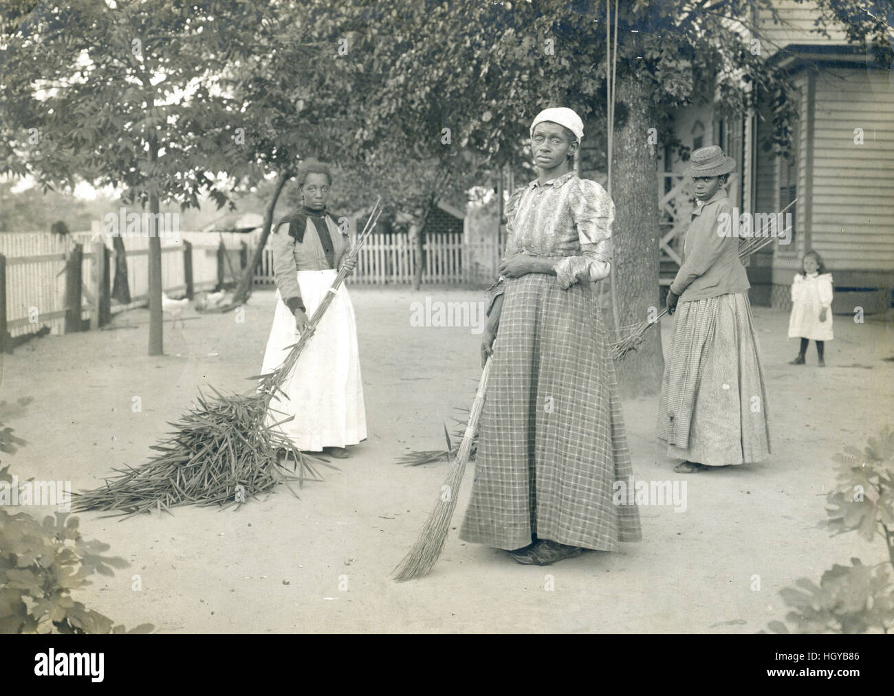 Yard brooms hi-res stock photography and images - Alamy