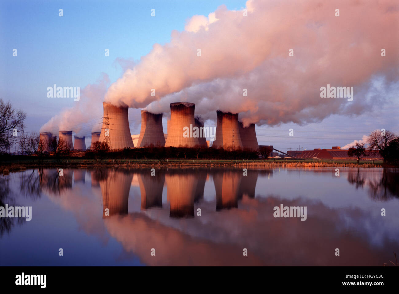 Coal fired power station, Yorkshire, England, UK Stock Photo - Alamy Coal fired power station, Yorkshire, England, UK Stock Photo - Alamy
