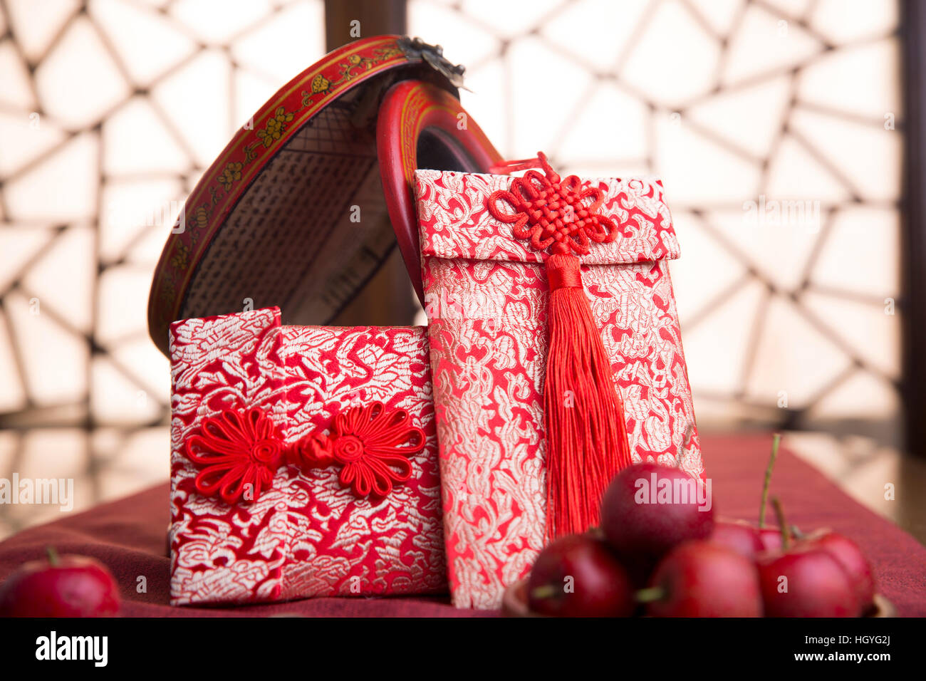 Chinese Knot Jewelry High Resolution Stock Photography and Images - Alamy