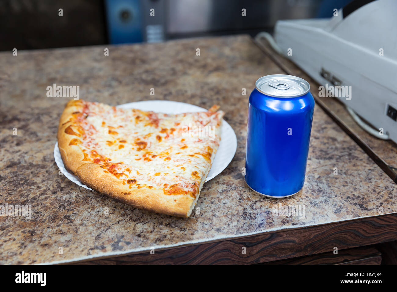 Pizza and soda can hi-res stock photography and images - Alamy