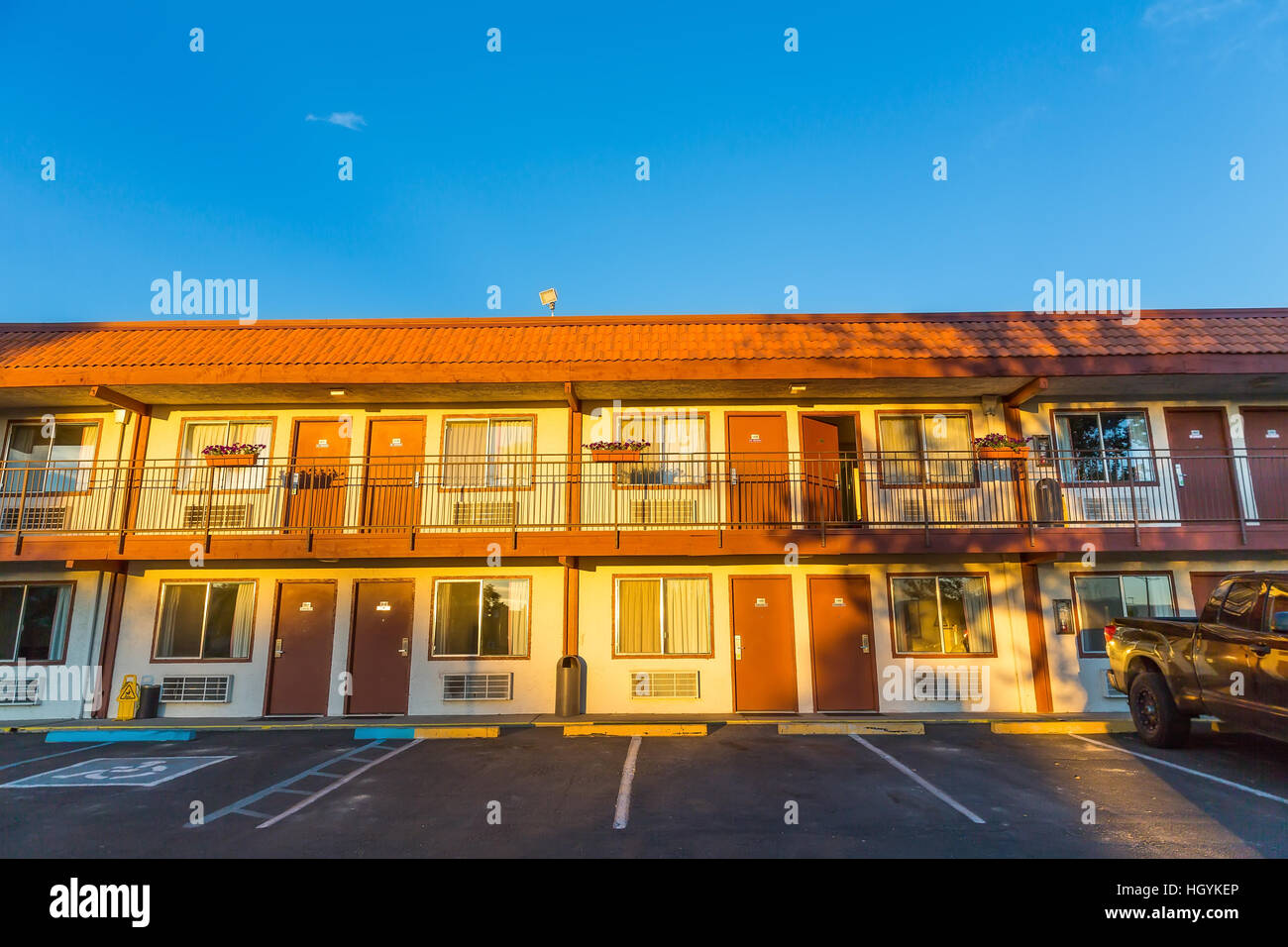 American motel highway hi-res stock photography and images - Alamy
