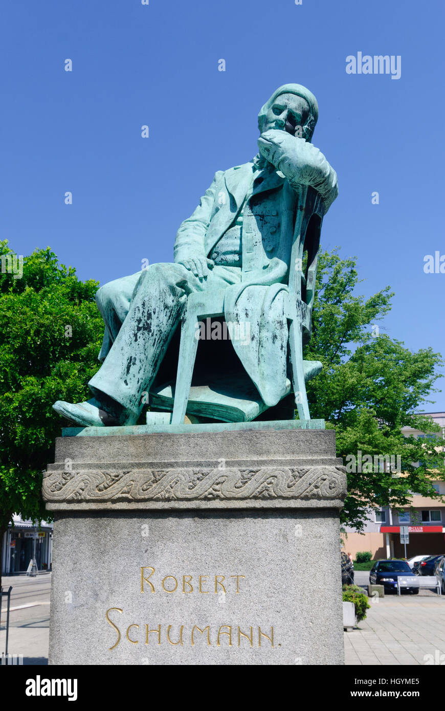 Robert schumann monument hi-res stock photography and images - Alamy