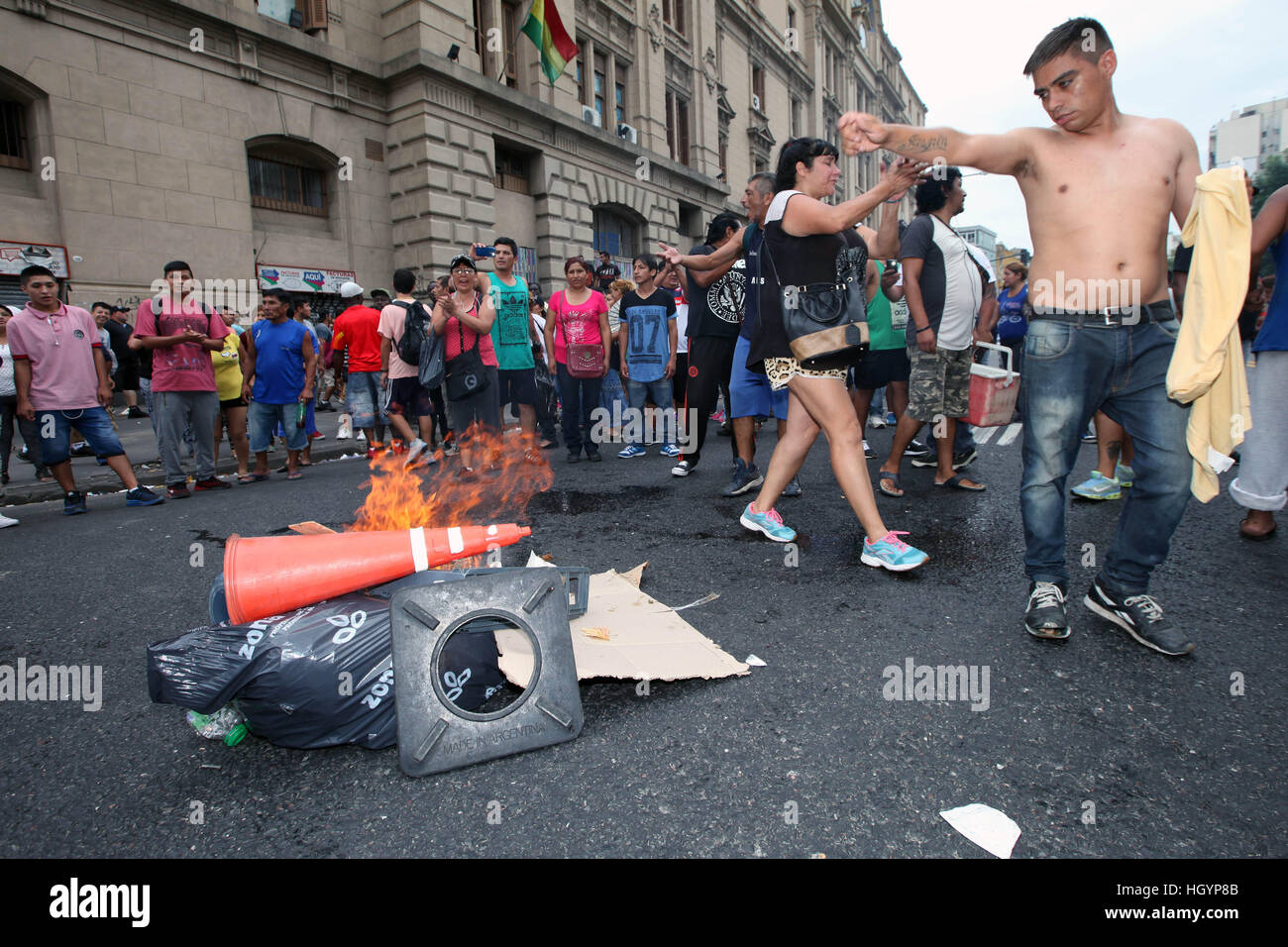 Buenos Aires, Buenos Aires, Argentina. 13th Jan, 2017. Evicted street ...