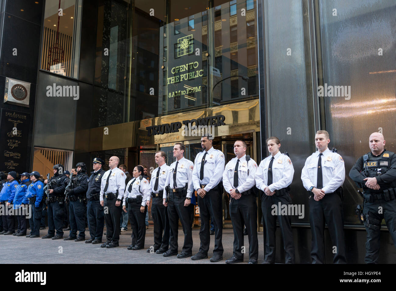 Stand at ease hi-res stock photography and images - Alamy