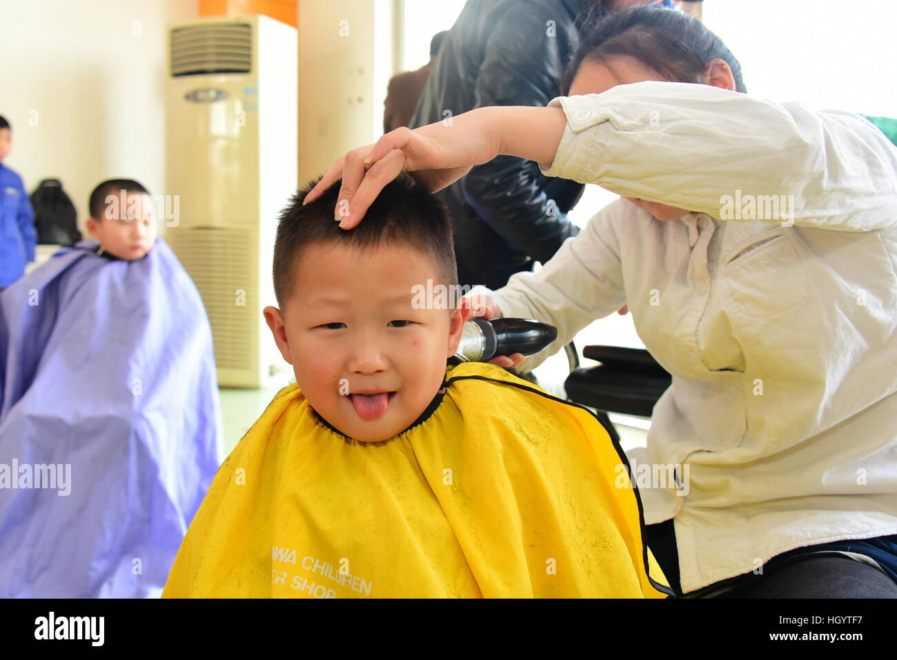 Zhengzhou, China. 13th Jan, 2017. **EDITORIAL USE ONLY. CHINA OUT** A ...