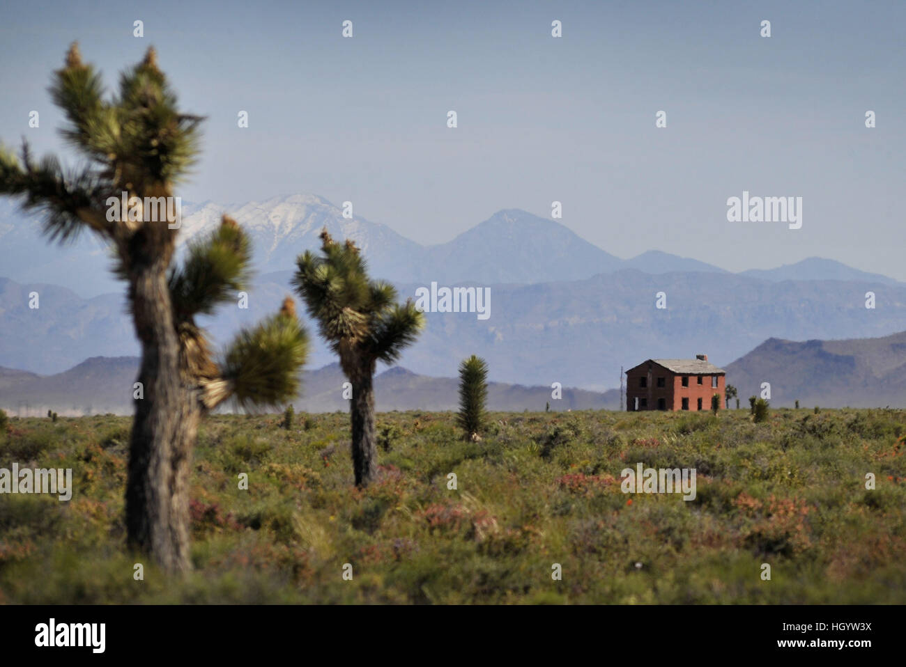 Mercury, Nevada, USA. 20th Apr, 2016. One of the remaining structures ...