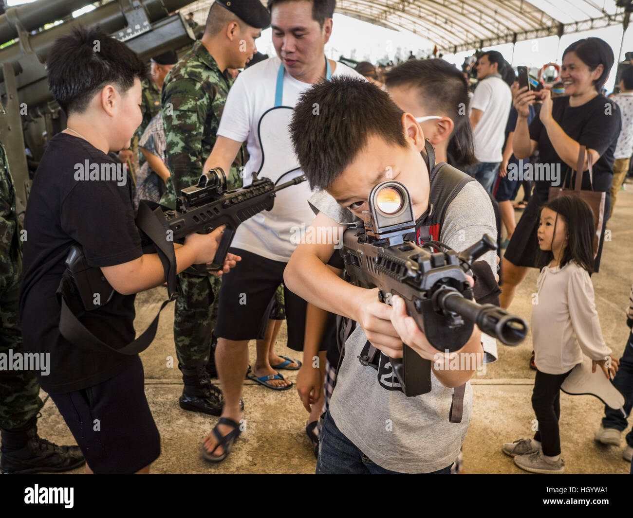 Tar 21 hi-res stock photography and images - Alamy