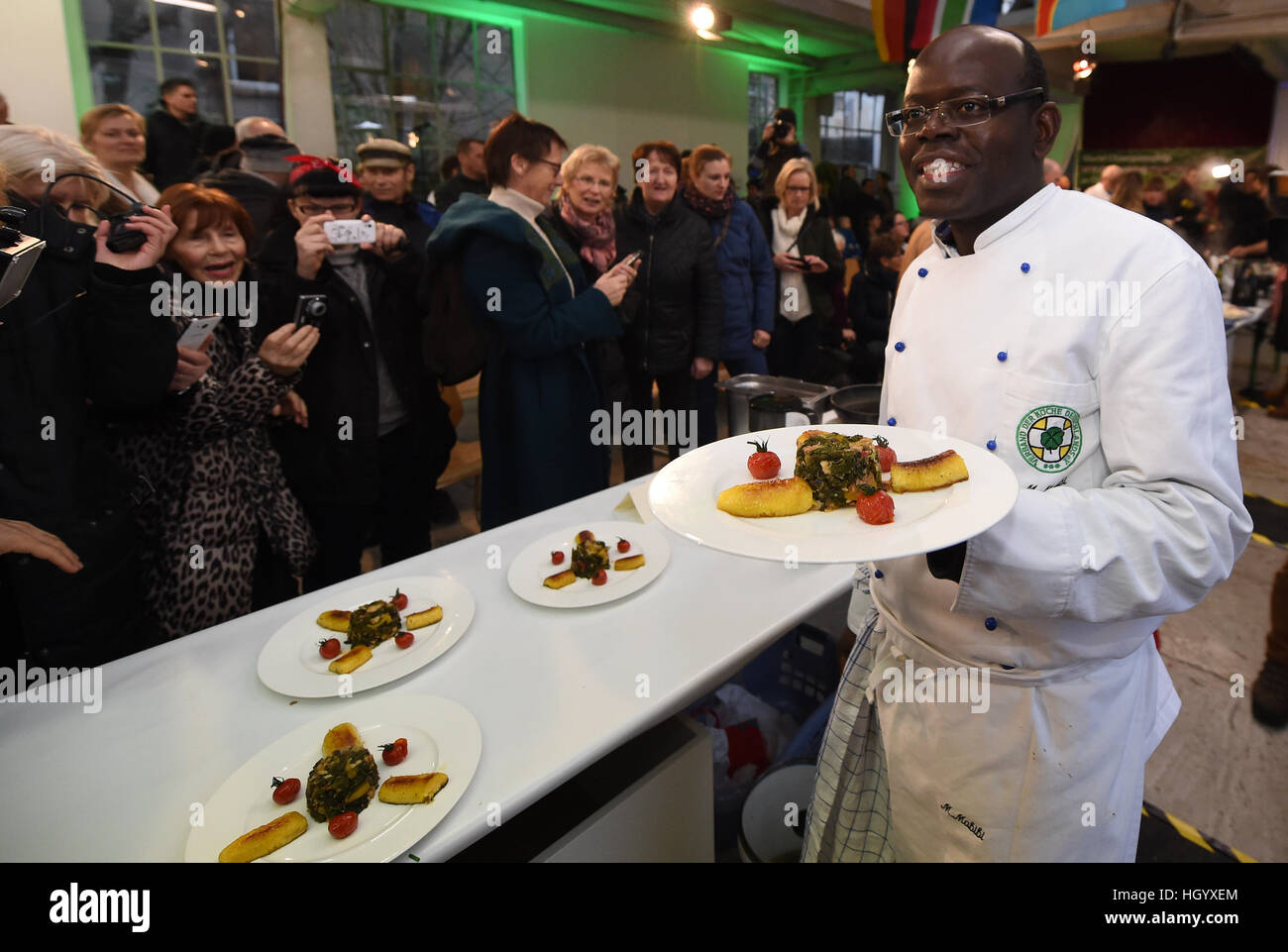 Oldenburg, Germany. 14th Jan, 2017. Mbala Mabibi from the Congo ...