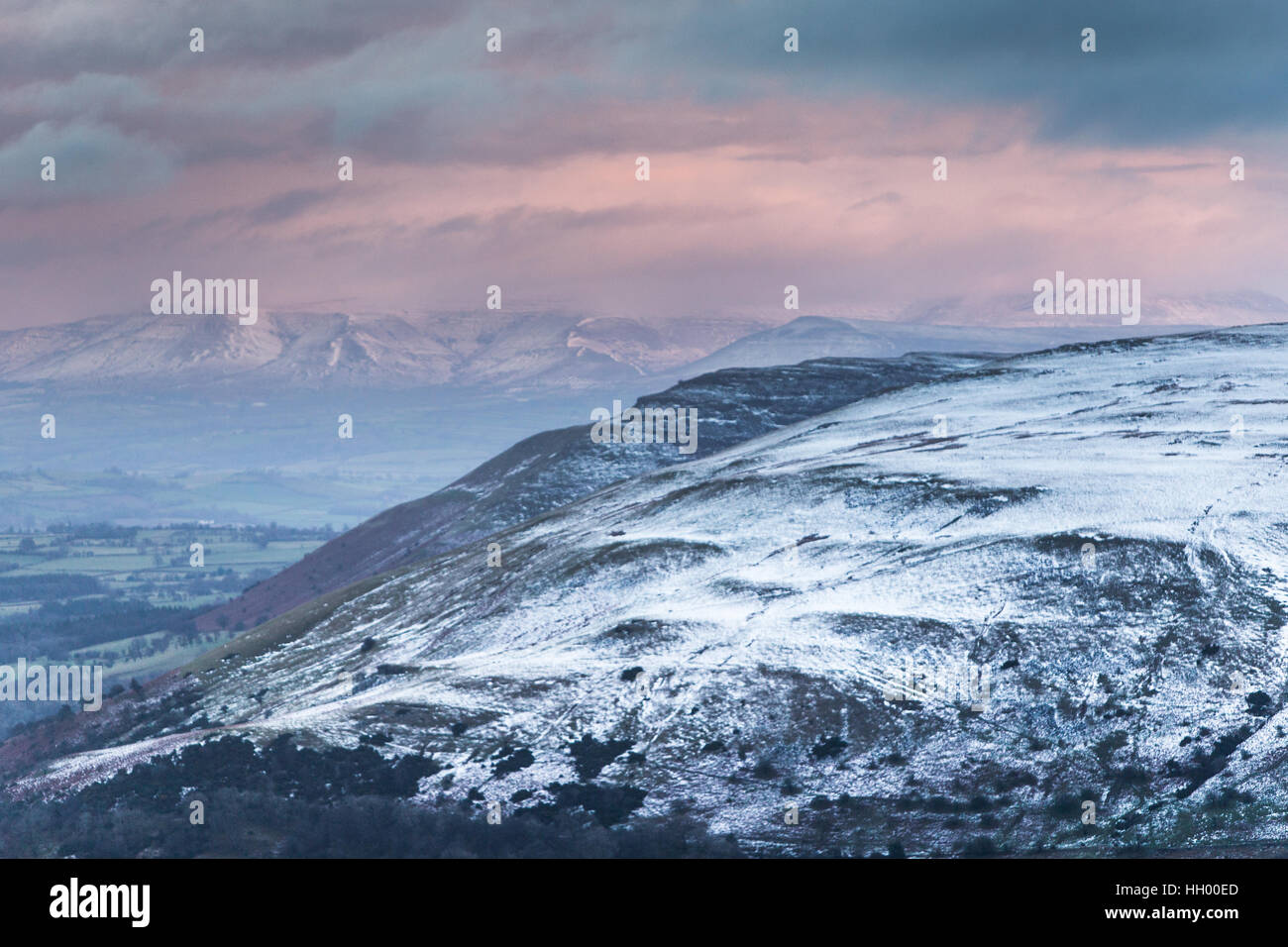 Brecon Beacons, UK. 14th Jan, 2017. The Brecon Beacons were covered in ...