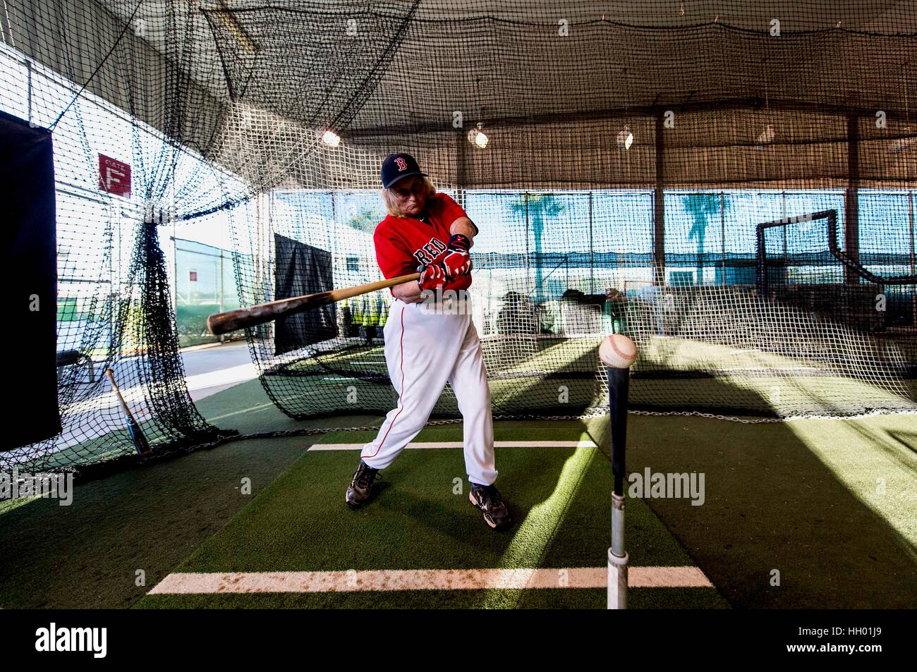 Fort Myers, Florida, USA. 12th Jan, 2017. CAROL SHELDON, 62, takes ...