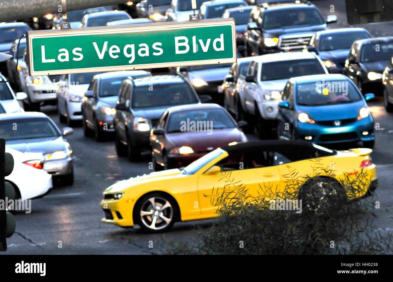 Las vegas directional sign hi-res stock photography and images - Alamy
