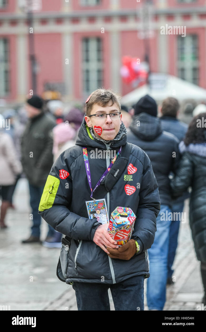 Volunteer collecting money hi-res stock photography and images - Alamy