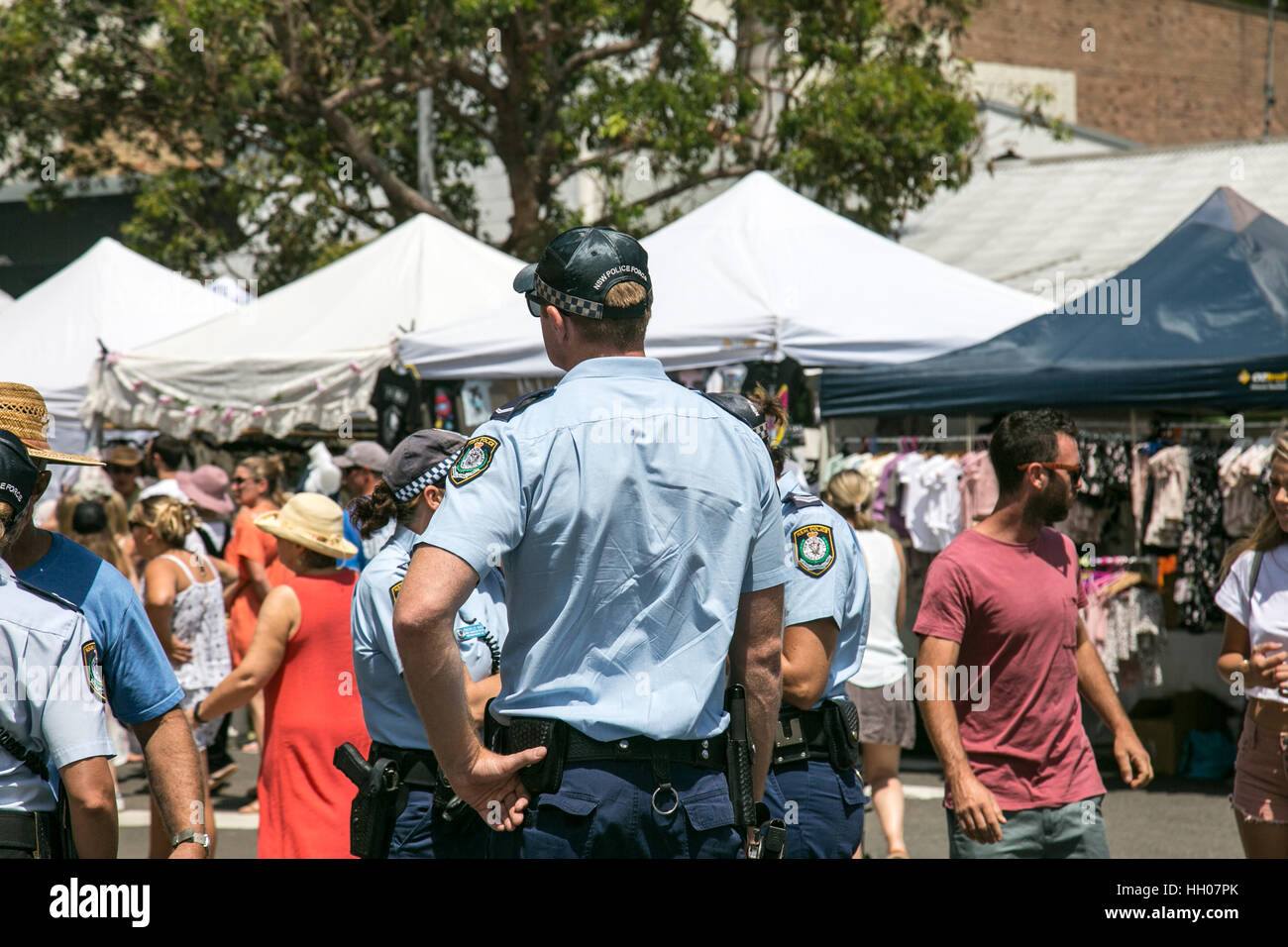 Sydney female policewoman hi-res stock photography and images - Alamy