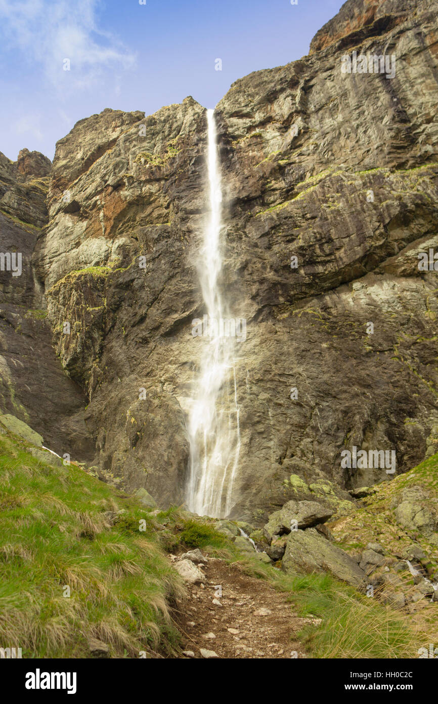 Beautiful mountain waterfall Stock Photo - Alamy