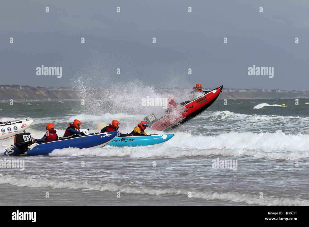 Zapcat offshore RIB circuit racing at Sandbanks Poole UK - the start ...