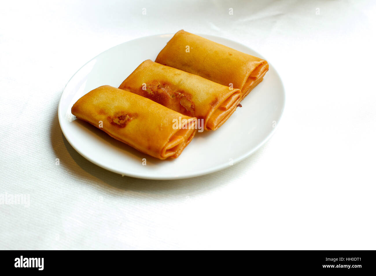 Chinese egg roll hi-res stock photography and images - Alamy