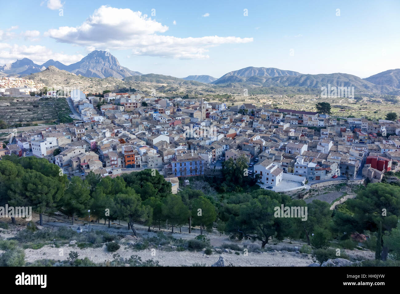 The town and castle of Relleu near Villajoyosa, Spain Stock Photo - Alamy