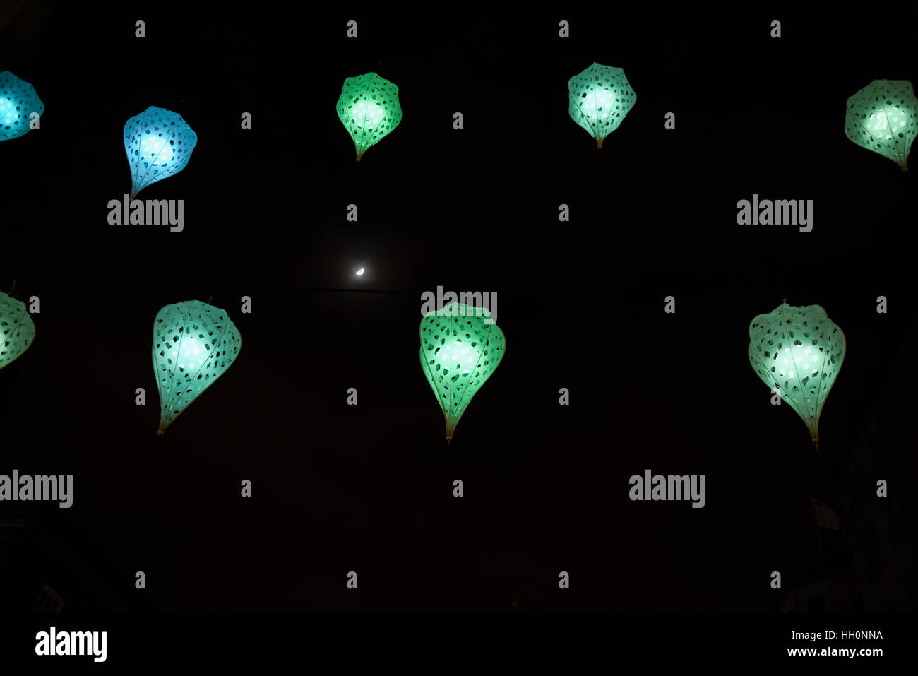 London night lights lumiere hi-res stock photography and images - Alamy