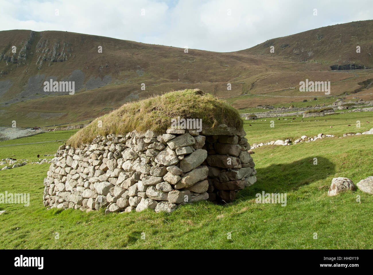 A cleit on Hirta, St.Kilda, Outer Hebrides, Scotland UK Stock Photo - Alamy