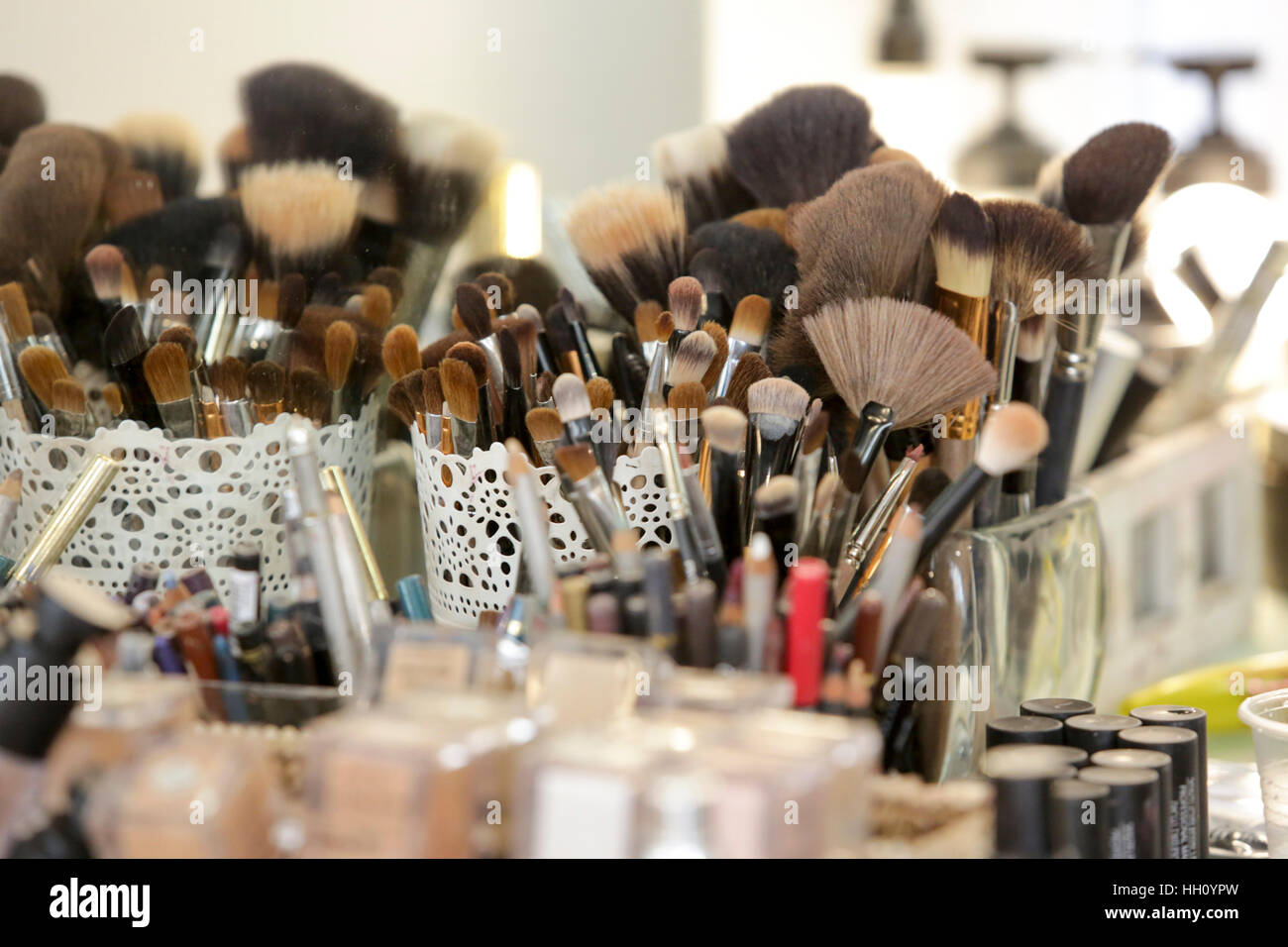 Makeup artist color palette hi-res stock photography and images - Alamy