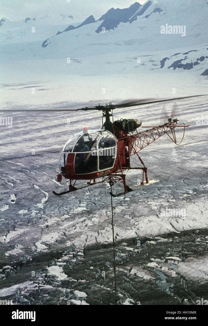 1970s helicopter hi-res stock photography and images - Alamy