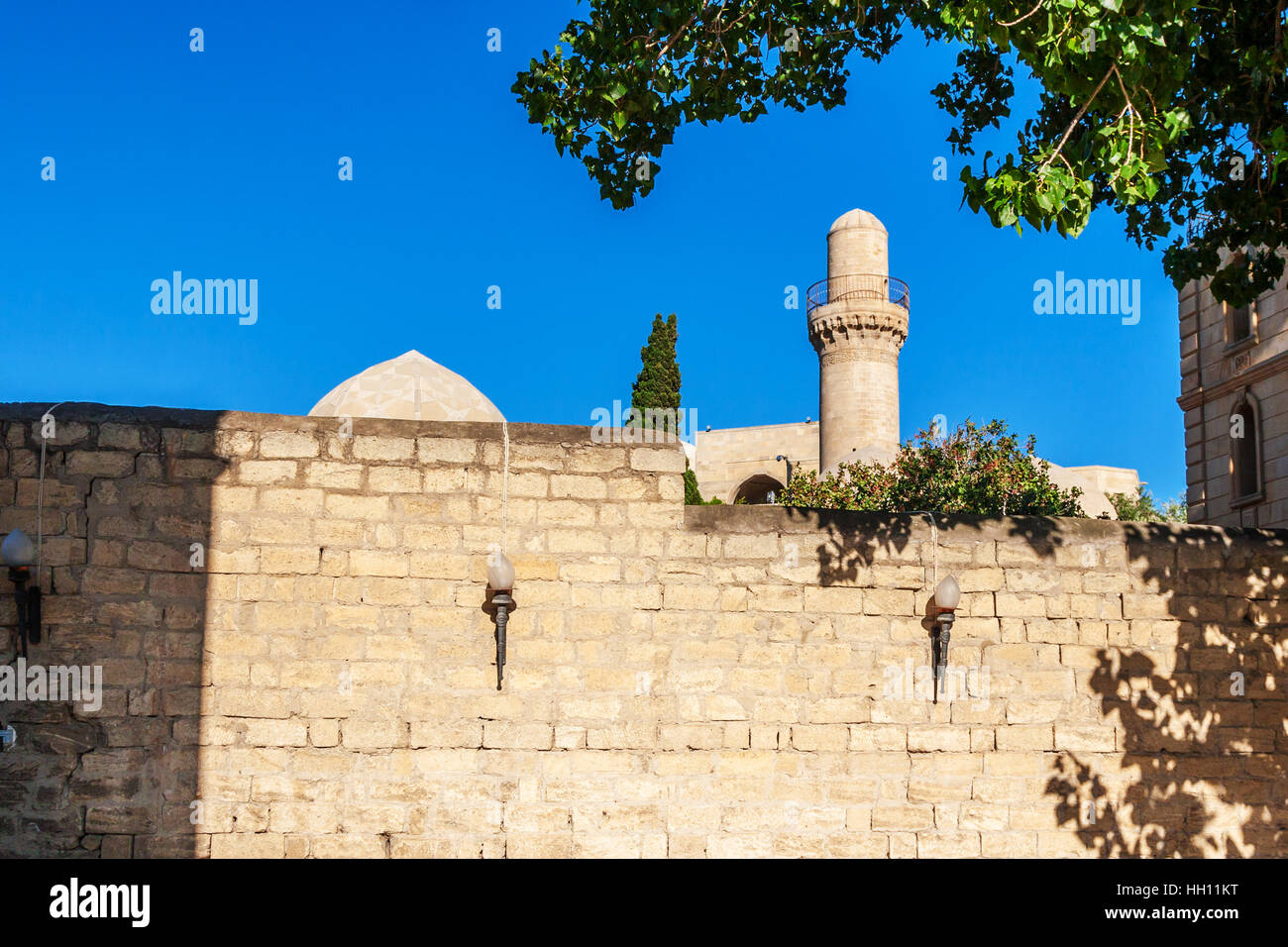 Baku street view hi-res stock photography and images - Alamy