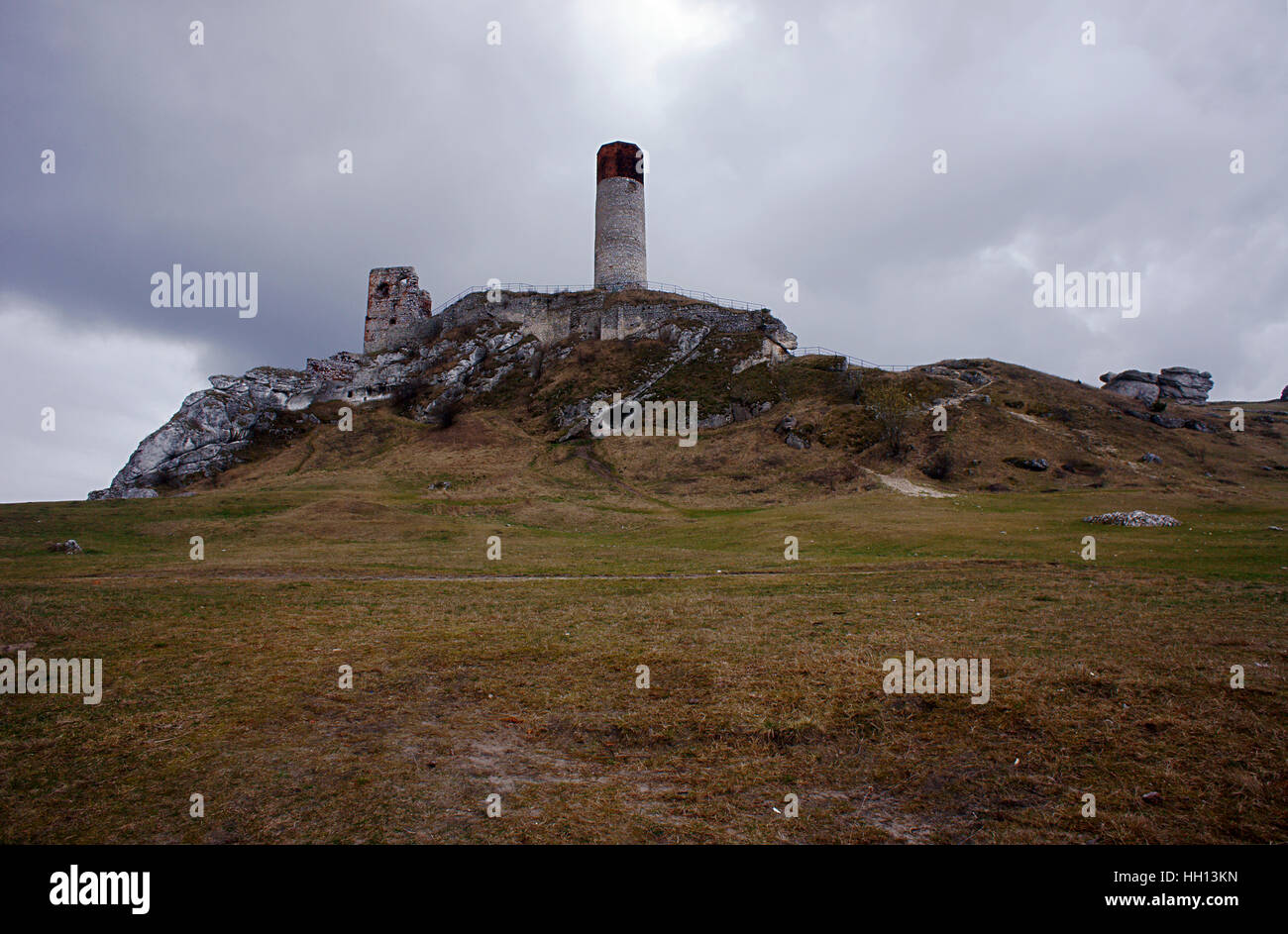 rocks and ruined medieval castle in Olsztyn, Poland Stock Photo - Alamy