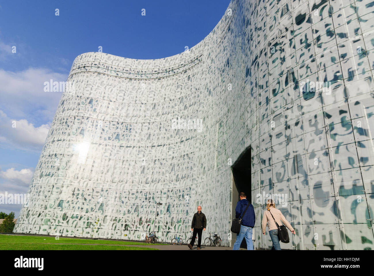 Cottbus: Information, communication and Multimedia information centre ...