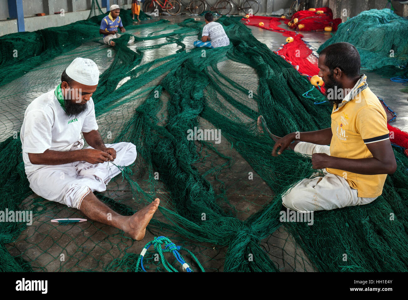 Asian men fishing hi-res stock photography and images - Alamy