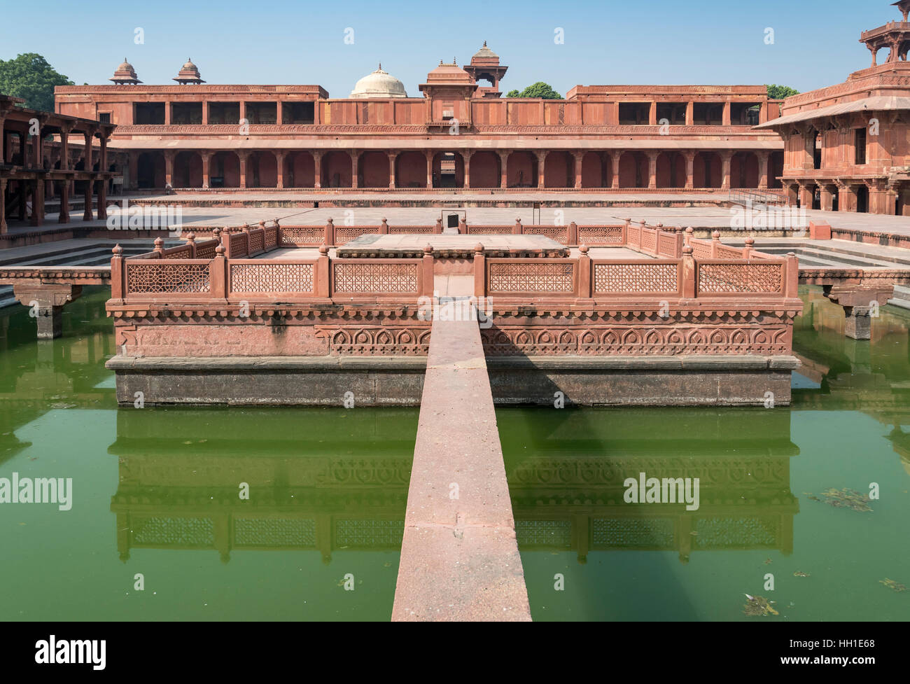 Anup Talao Pool, Fatehpur Sikri, India Stock Photo - Alamy