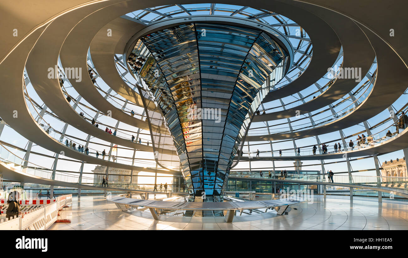 Interior of reichstag dome hi-res stock photography and images - Alamy