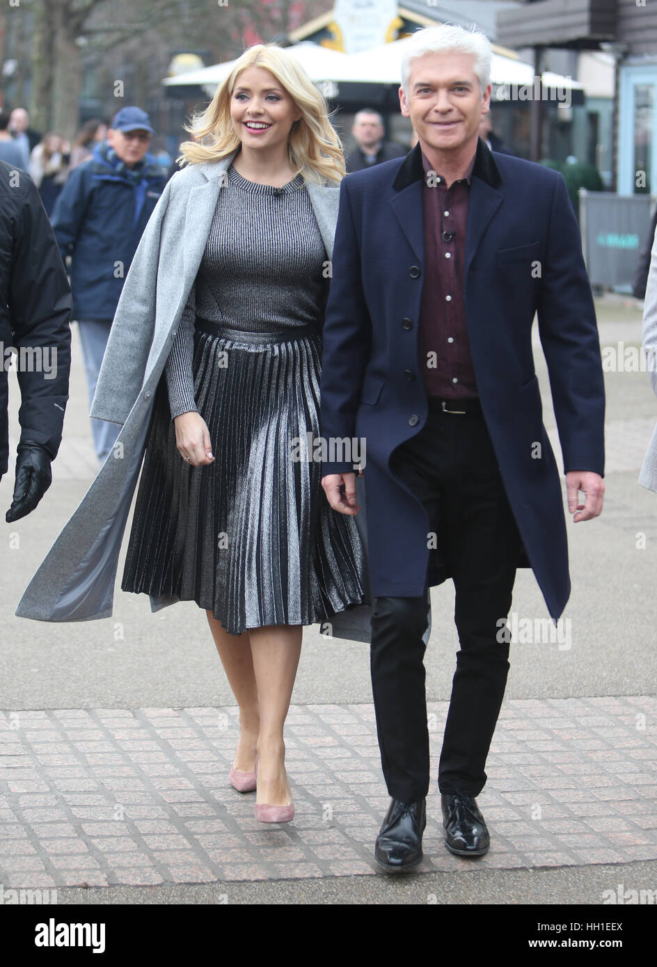 Cliff Richard singing on the south bank. Holly Willoughby, Philip ...