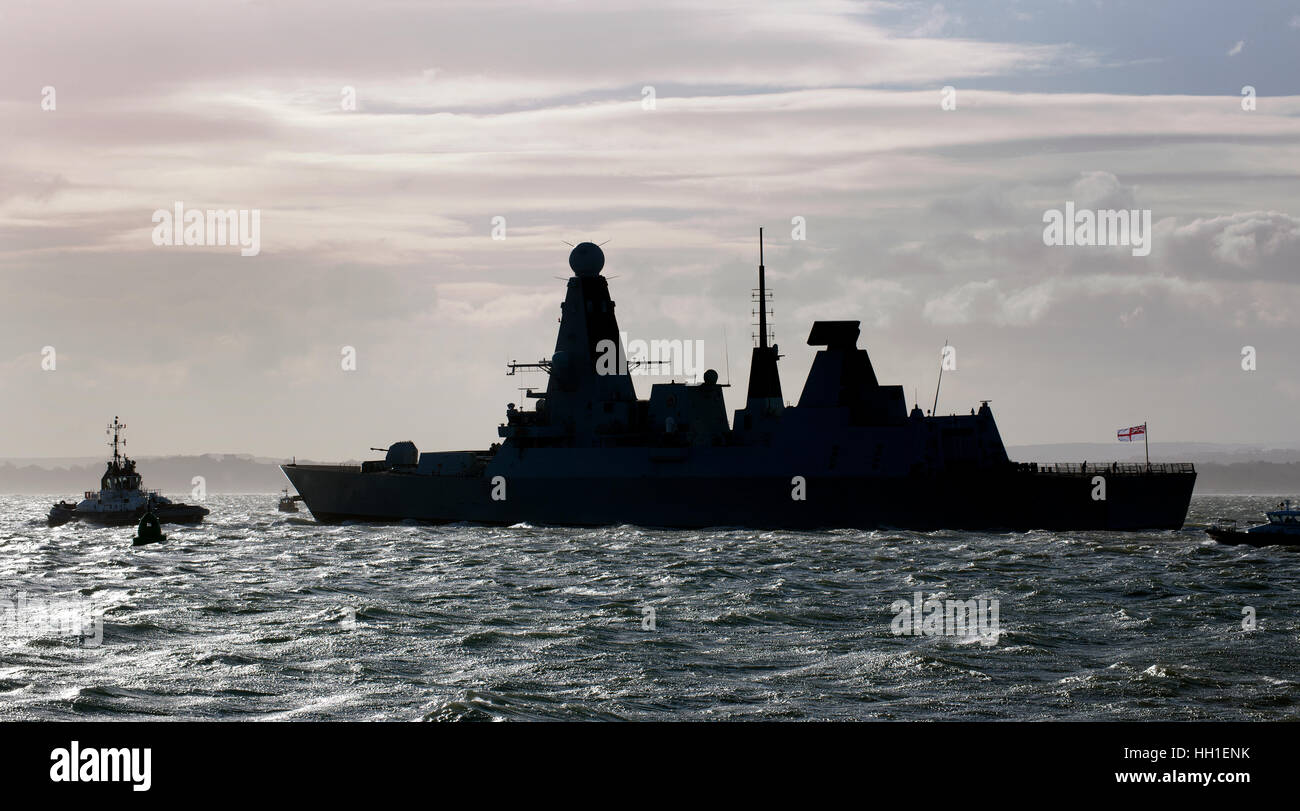 D37 HMS Duncan leaving Portsmouth Dockyard, Hampshire, England, UK ...