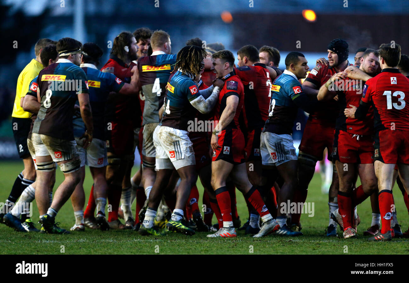 Incident between edinburgh rugbys magnus bradbury hi-res stock ...