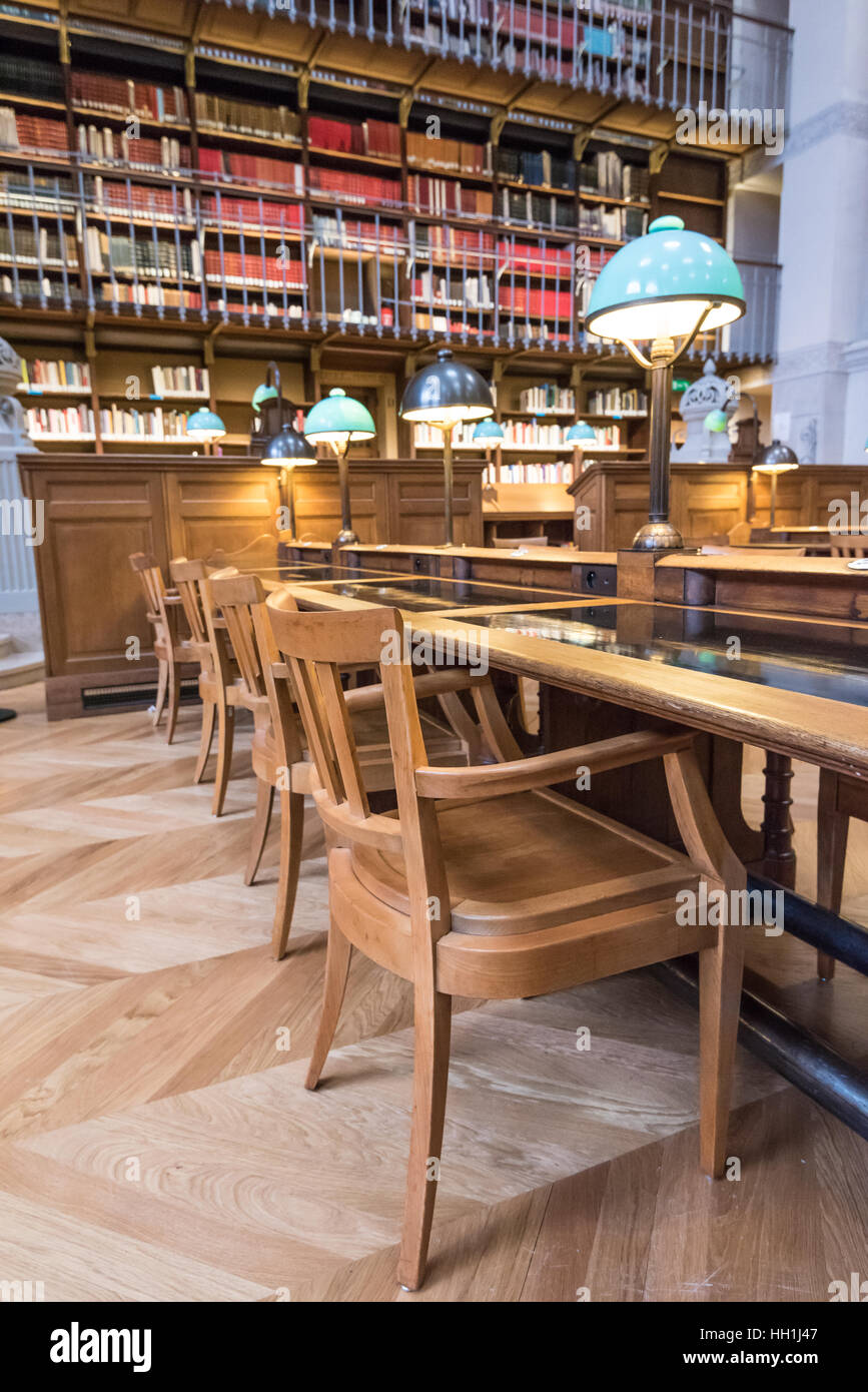 Paris France January 14th 2017 : Workplace in famous Labrouste lecture ...