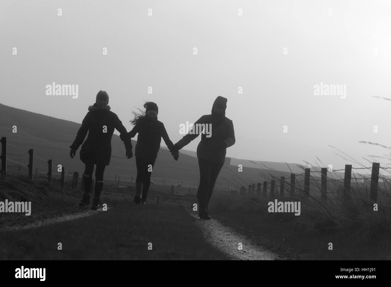 Walk winter family Black and White Stock Photos & Images - Alamy