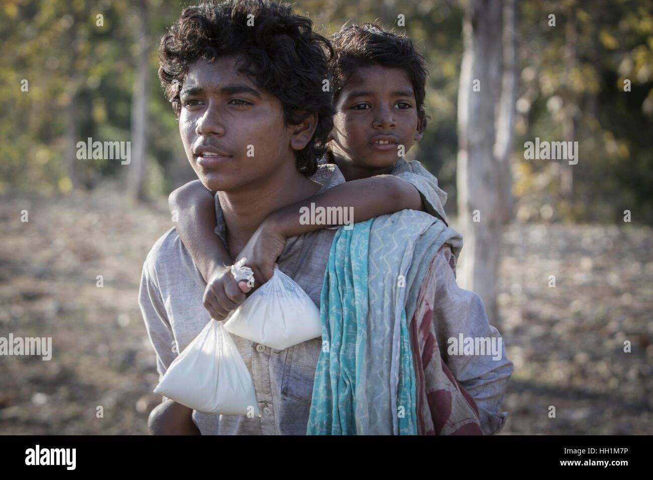 Lost indian boy hi-res stock photography and images - Alamy