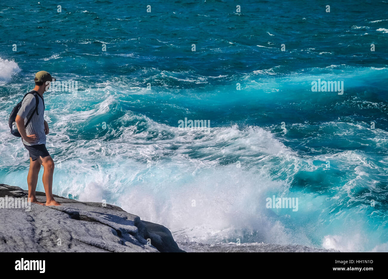 Man hitting a rock hi-res stock photography and images - Alamy