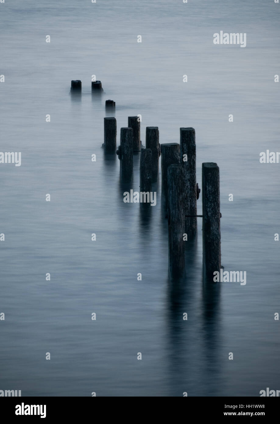 Timber posts hi-res stock photography and images - Alamy
