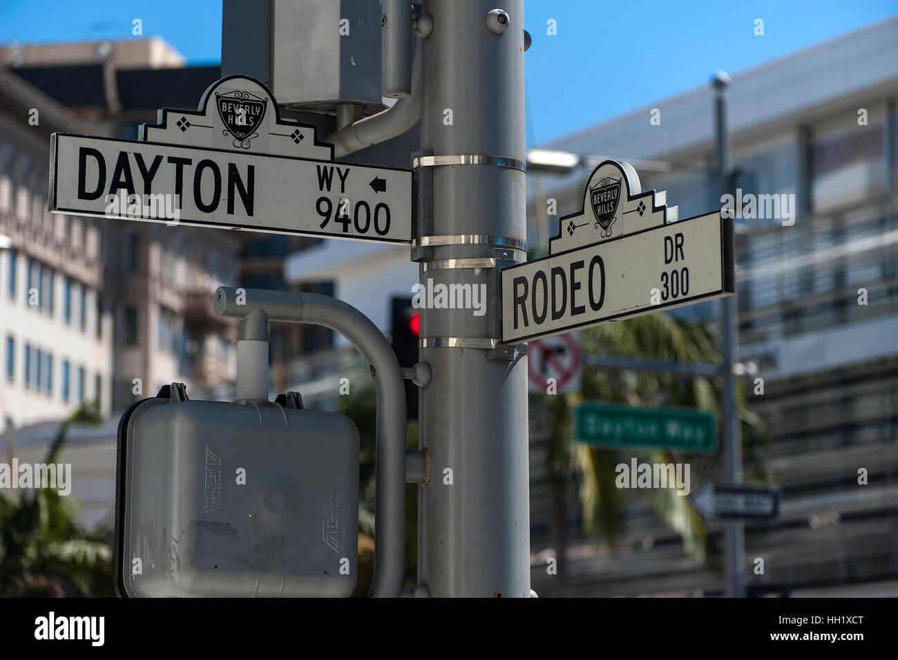 Rodeo drive street signs hi-res stock photography and images - Alamy