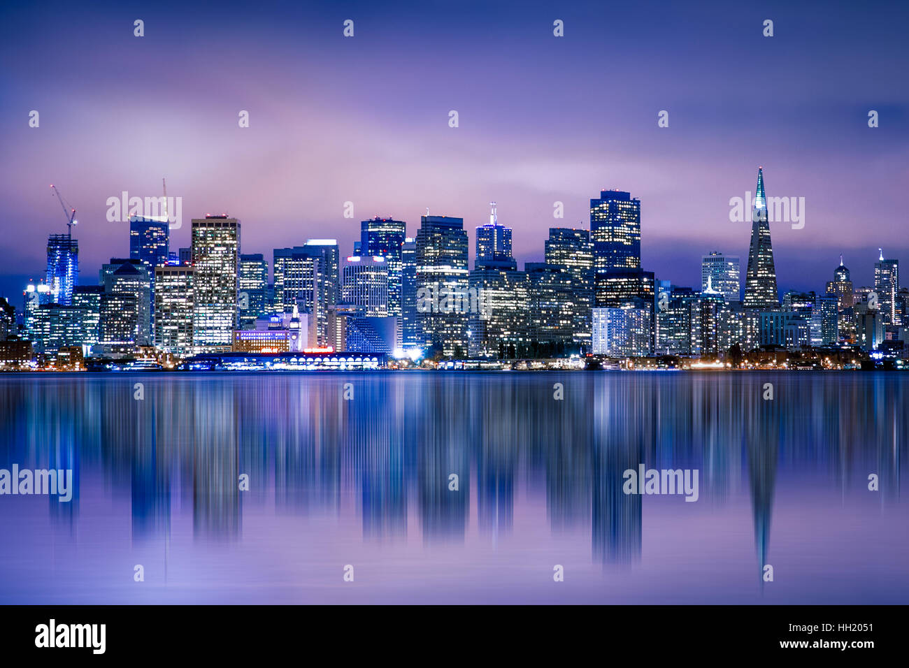 San francisco skyline panorama hi-res stock photography and images - Alamy