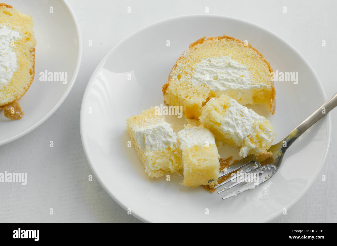 Vanilla cake roll hi-res stock photography and images - Alamy